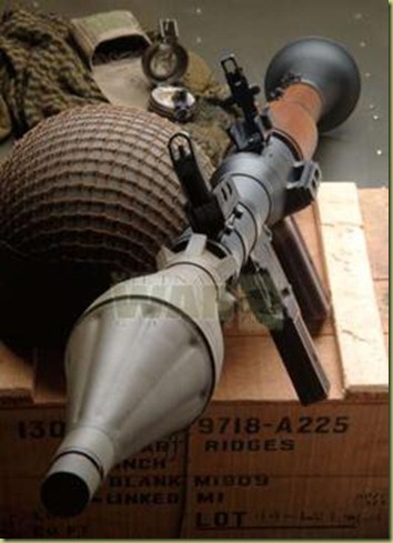 Mr.Tiddin: *เครื่องยิงจรวดอาร์พีจี (RPG)